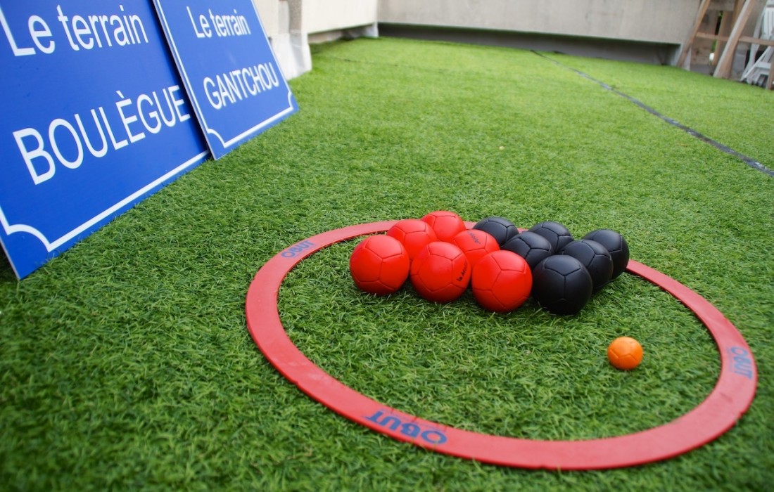 Tournoi de pétanque à Marseille - activité incentive et team building
